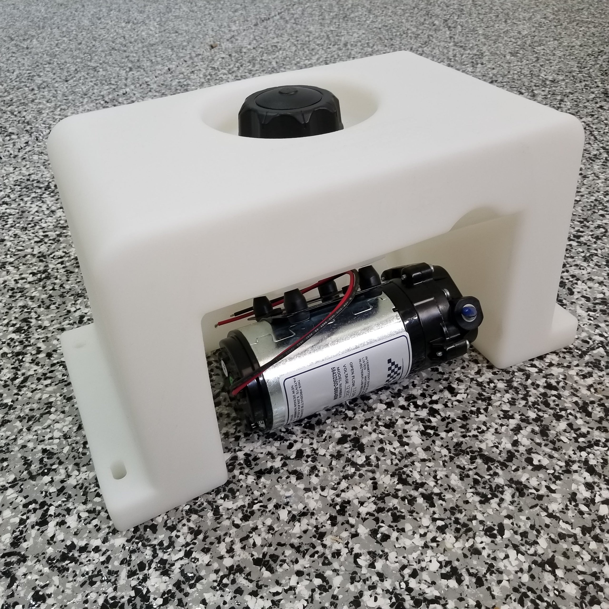 2 Gallon Universal Water Injection Tank – Burger Motorsports Inc